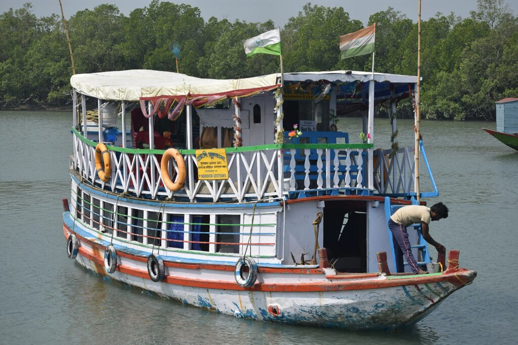 How to explore sundarban by boat? – Sundarbon Bhraman Sangi